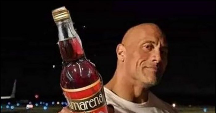The Rock częstuje Amareną przeróbka memy, gify i śmieszne obrazki ...